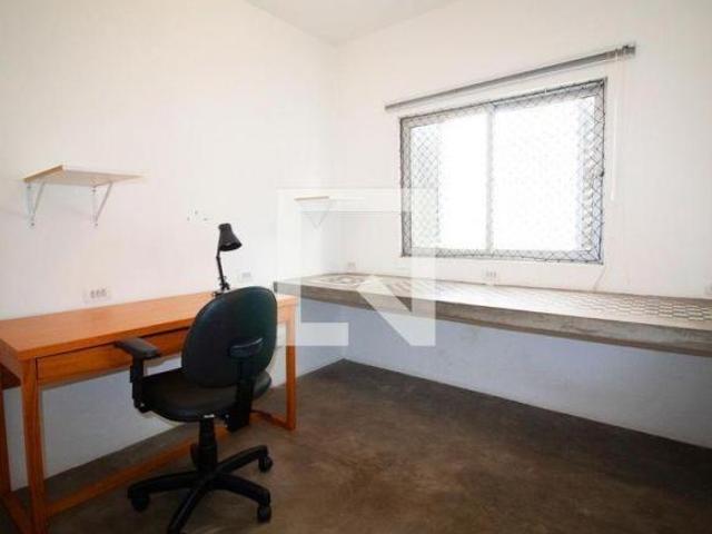 Apartamento à Venda Jardim Paulista, 2 Quartos, 70 m2