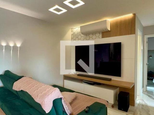 Apartamento à Venda Jardim Paulista, 2 Quartos, 71 m2