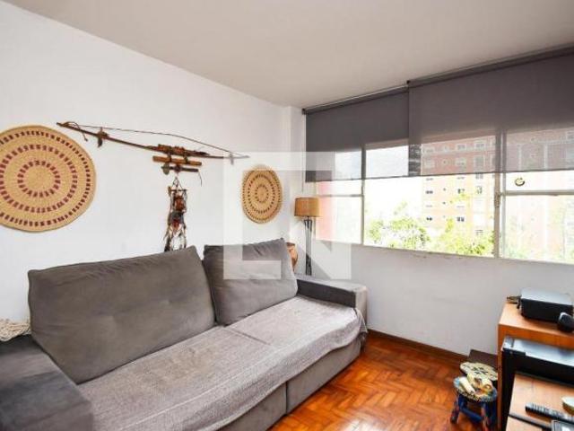 Apartamento à Venda Jardim Paulista, 2 Quartos, 72 m2