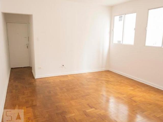 Apartamento à Venda Jardim Paulista, 2 Quartos, 73 m² São Paulo