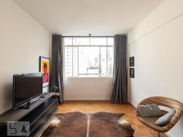 Apartamento à Venda Jardim Paulista, 2 Quartos, 74 m2