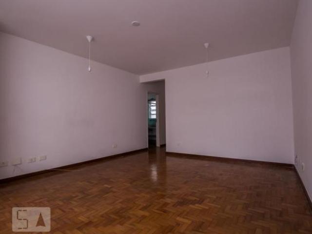 Apartamento à Venda Jardim Paulista, 2 Quartos, 75 m2