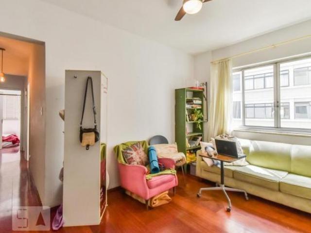 Apartamento à Venda Jardim Paulista, 2 Quartos, 75 m2