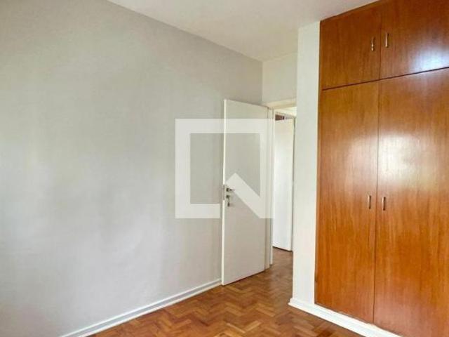 Apartamento à Venda Jardim Paulista, 2 Quartos, 75 m2