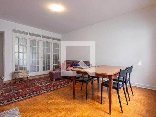 Apartamento à Venda Jardim Paulista, 2 Quartos, 75 m2