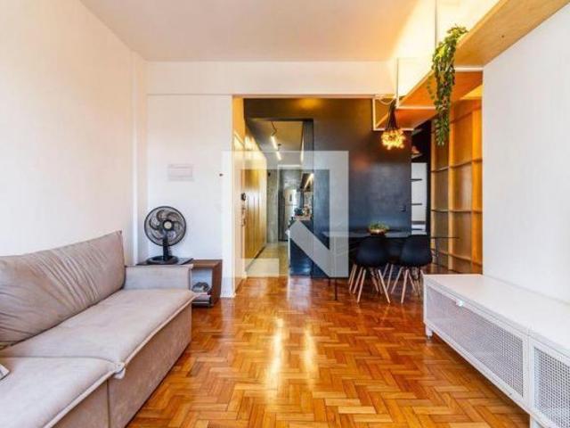 Apartamento à Venda Jardim Paulista, 2 Quartos, 75 m2