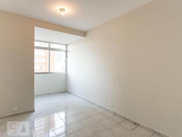 Apartamento à Venda Jardim Paulista, 2 Quartos, 80 m2