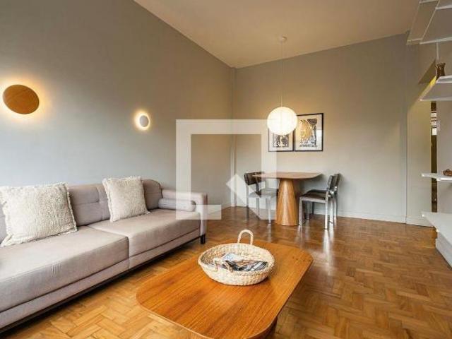 Apartamento à Venda Jardim Paulista, 2 Quartos, 81 m2