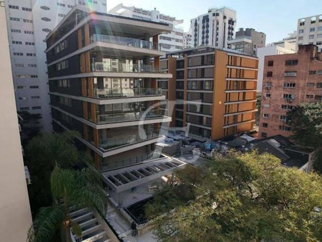 Apartamento à venda | Jardim Paulista | 372m² | 4 Suítes | 4 Vagas