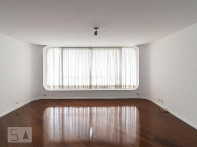 Apartamento à Venda Jardim Paulista, 3 Quartos, 140 m2