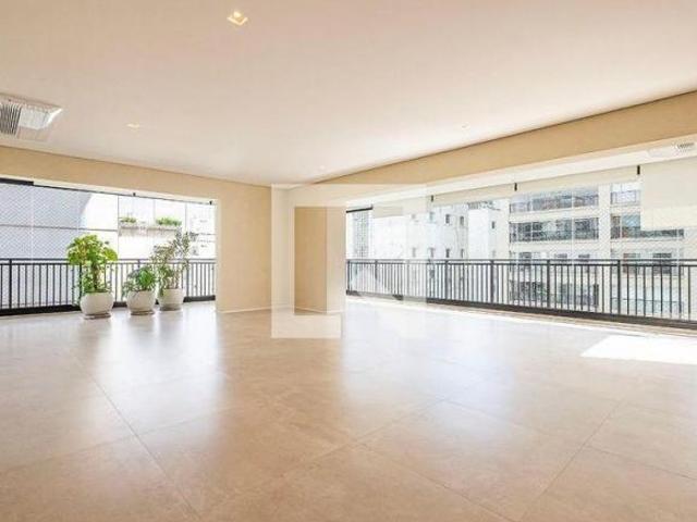 Apartamento à Venda Jardim Paulista, 3 Quartos, 226 m2