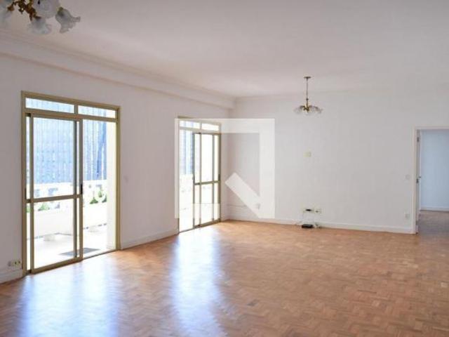Apartamento à Venda Jardim Paulista, 3 Quartos, 233 m2