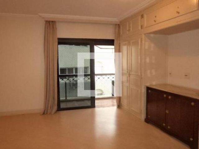 Apartamento à Venda Jardim Paulista, 3 Quartos, 260 m2