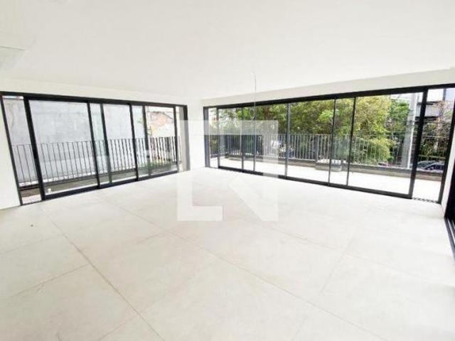 Apartamento à Venda Jardim Paulista, 3 Quartos, 261 m2