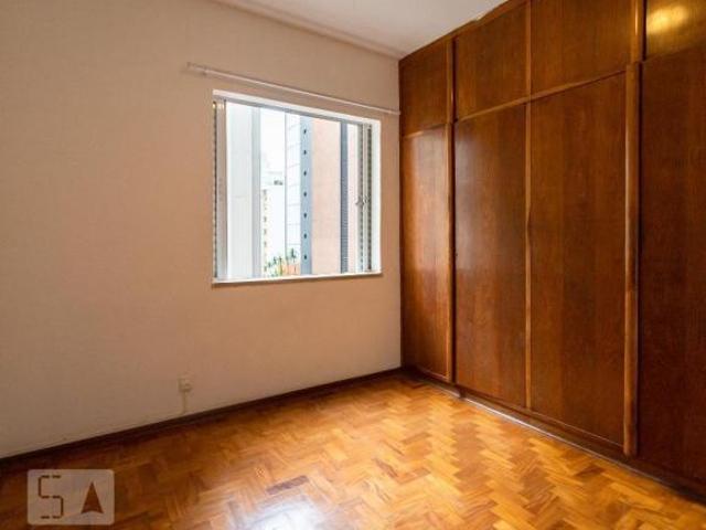 Apartamento à Venda Jardim Paulista, 3 Quartos, 80 m2