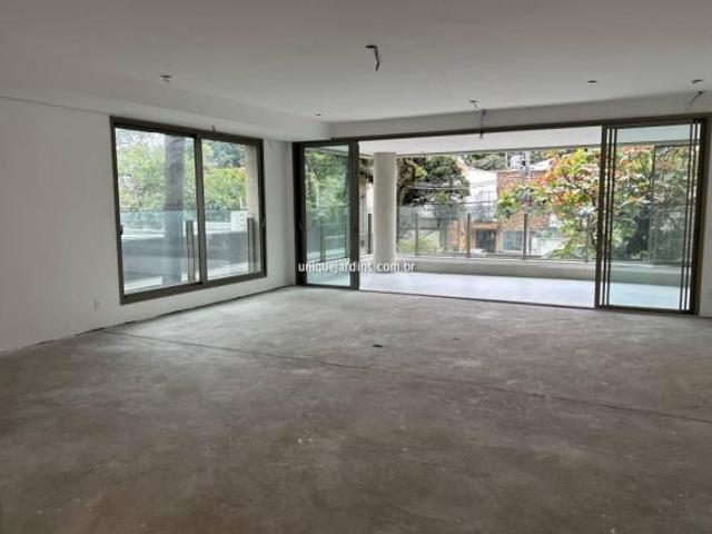 Apartamento à venda Jardim Paulista São Paulo