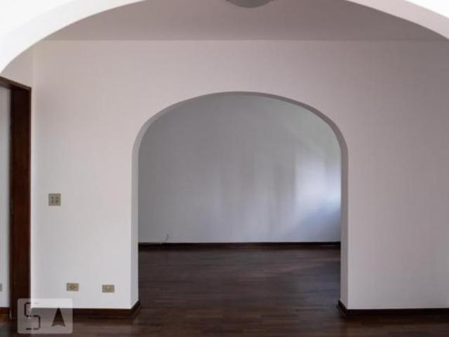 Apartamento à Venda Jardim Paulistano, 3 Quartos, 200 m2