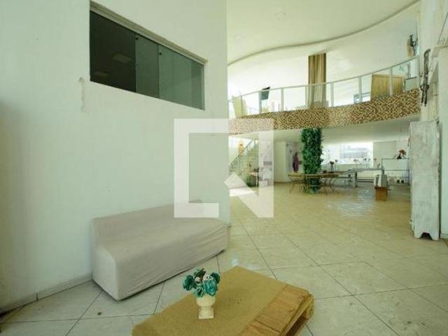 Apartamento à Venda Jardim Riacho das Pedras, 1 Quarto, 580 m² Contagem