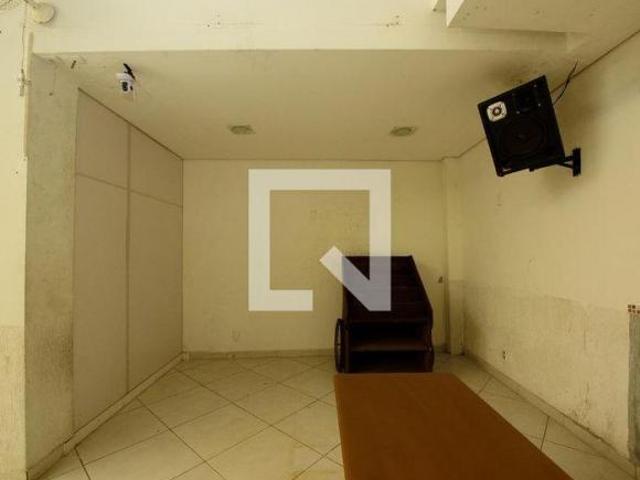 Apartamento à Venda Jardim Riacho das Pedras, 1 Quarto, 650 m² Contagem