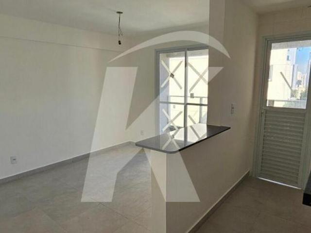 Apartamento à venda Jardim São Paulo, 52,30 m², 2 dormitórios, 1 suíte, sala, 2 banheiros, 1 vaga