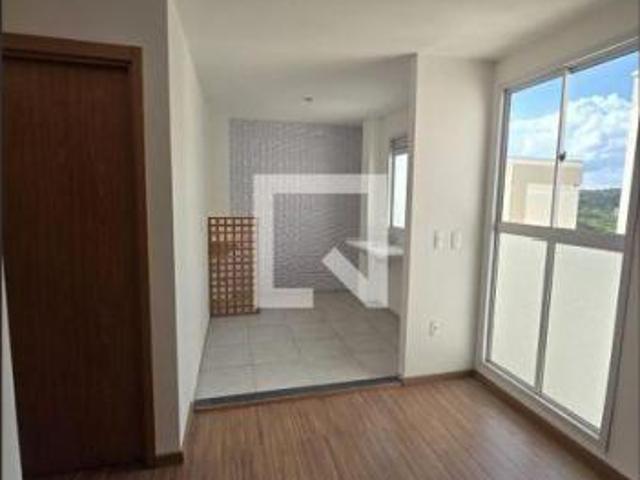 Apartamento à Venda Jardim Samambaia, 2 Quartos, 41 m2