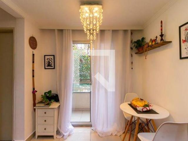 Apartamento à Venda Jardim Santa Teresinha, 2 Quartos, 44 m² São Paulo