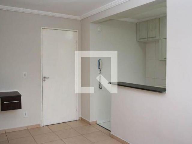 Apartamento à Venda Jardim Santa Teresinha, 2 Quartos, 46 m2