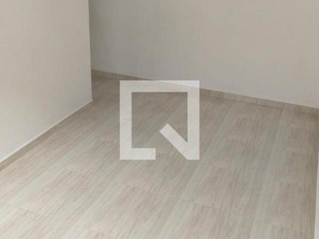 Apartamento à Venda Jardim Santa Teresinha, 2 Quartos, 43 m2