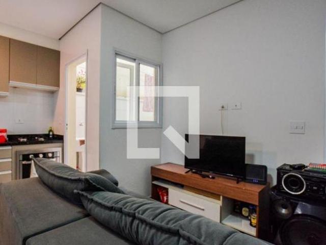 Apartamento à Venda Jardim Santo Antônio, 2 Quartos, 50 m2