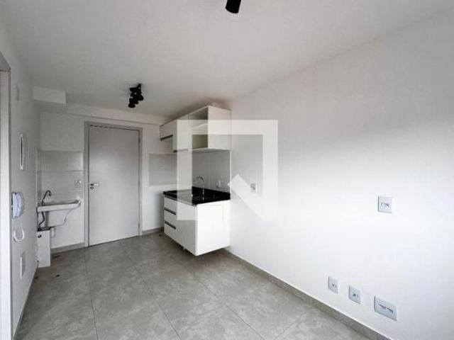 Apartamento à Venda Jardim Sao Luis, 1 Quarto, 25 m² São Paulo
