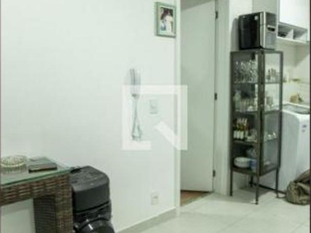 Apartamento à Venda Jardim Sao Luis, 1 Quarto, 29 m² São Paulo
