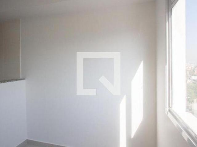 Apartamento à Venda Jardim Sao Luis, 1 Quarto, 30 m² São Paulo