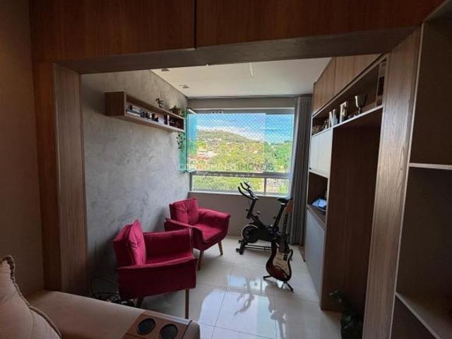 Apartamento à venda Lundcea