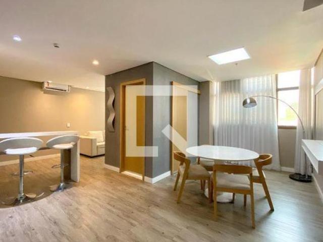 Apartamento à Venda Luxemburgo, 1 Quarto, 52 m2