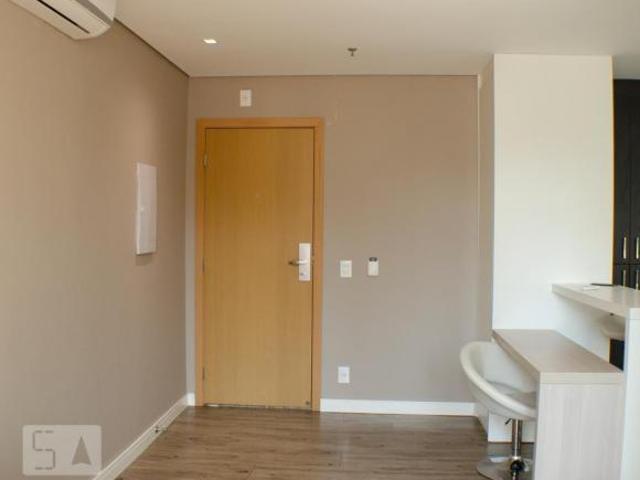 Apartamento à Venda Luxemburgo, 1 Quarto, 73 m2