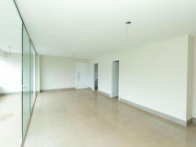 Apartamento à Venda Luxemburgo, 4 Quartos, 134 m2