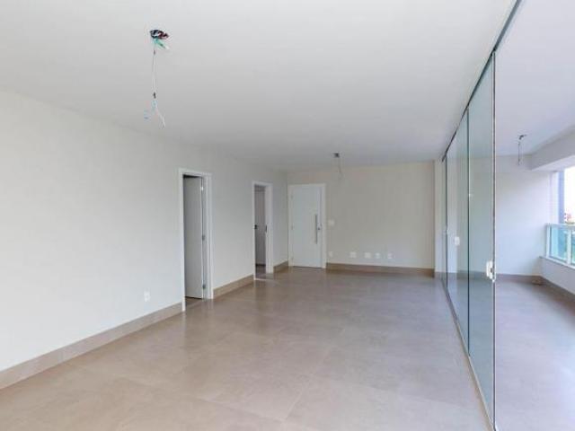 Apartamento à Venda Luxemburgo, 4 Quartos, 134 m2