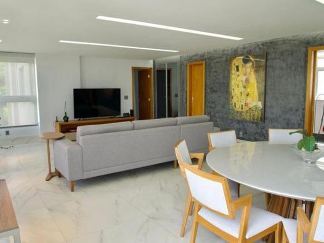 Apartamento à Venda Luxemburgo, 4 Quartos, 136 m2