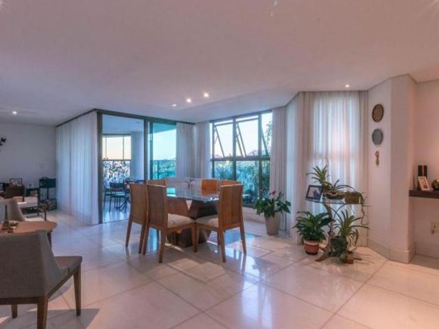Apartamento à Venda Luxemburgo, 4 Quartos, 221 m2