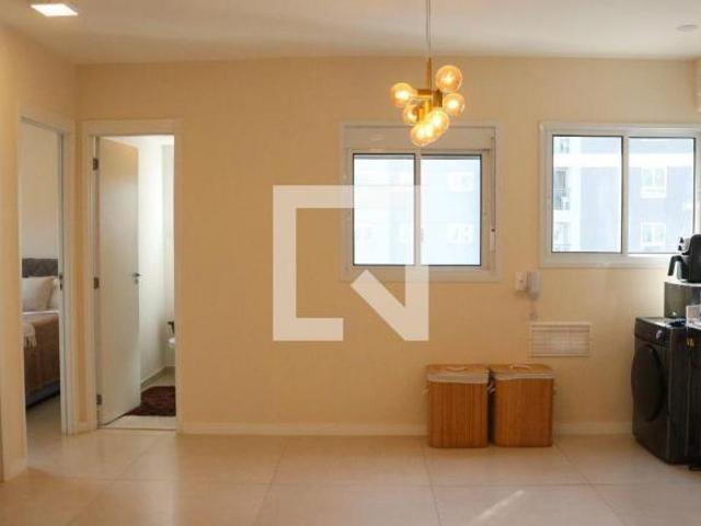 Apartamento à Venda Lapa, 2 Quartos, 55 m2