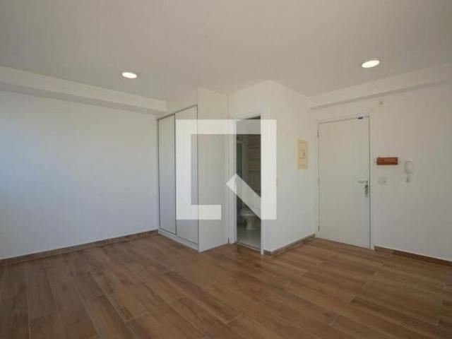 Apartamento à Venda Liberdade, 1 Quarto, 91 m2