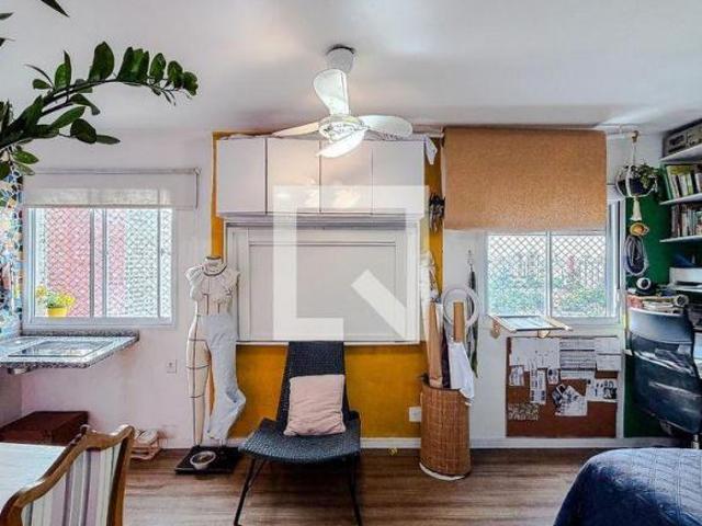 Apartamento à Venda Liberdade, 1 Quarto, 24 m² São Paulo