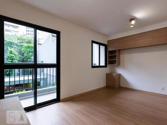 Apartamento à Venda Liberdade, 1 Quarto, 28 m² São Paulo