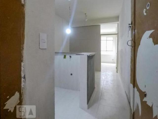 Apartamento à Venda Liberdade, 1 Quarto, 33 m² São Paulo