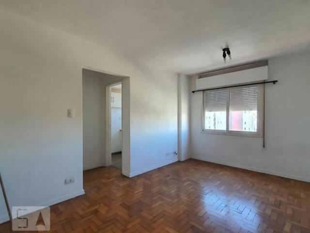 Apartamento à Venda Liberdade, 1 Quarto, 32 m² São Paulo