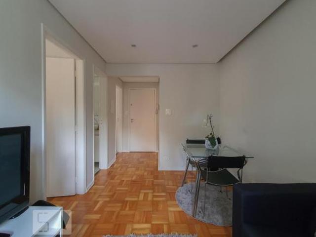 Apartamento à Venda Liberdade, 1 Quarto, 38 m² São Paulo