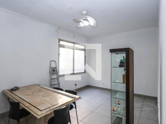 Apartamento à Venda Liberdade, 2 Quartos, 100 m2