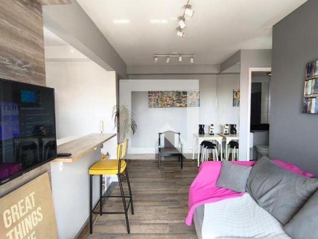 Apartamento à Venda Liberdade, 2 Quartos, 45 m2