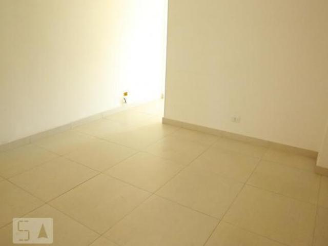 Apartamento à Venda Liberdade, 2 Quartos, 47 m2