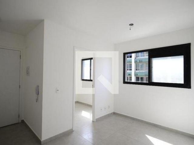 Apartamento à Venda Liberdade, 2 Quartos, 49 m² São Paulo